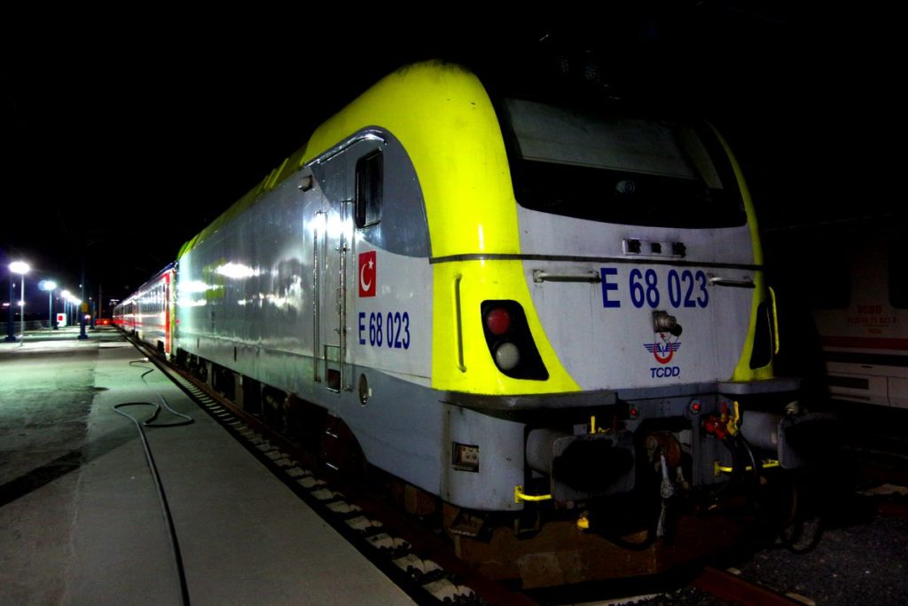 ブルガリア国鉄 夜行列車をまとめた【運行系統図/機関車/客車】 - Geek Travel Inc.