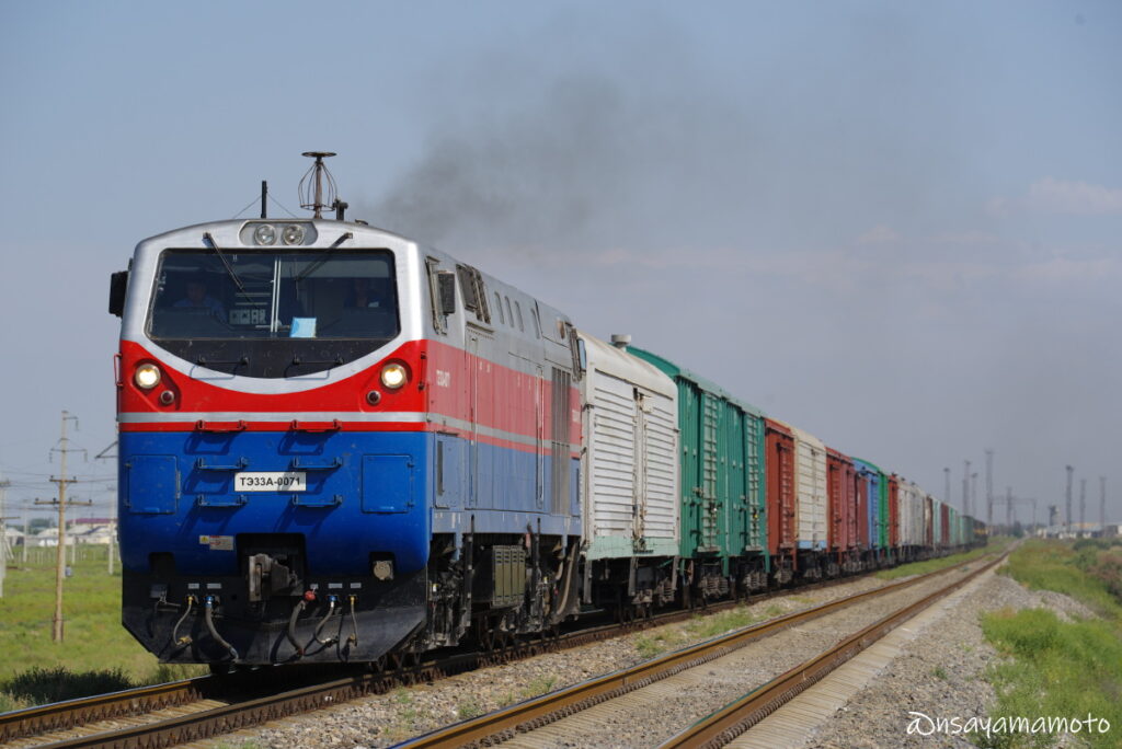 トルキスタン カザフスタン鉄道 撮影地 2022 国際列車 - Geek Travel Inc.
